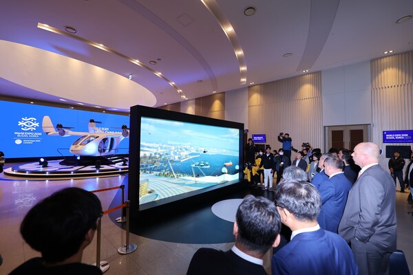 친환경 엑스포 무대될 '북항' 찾은 실사단